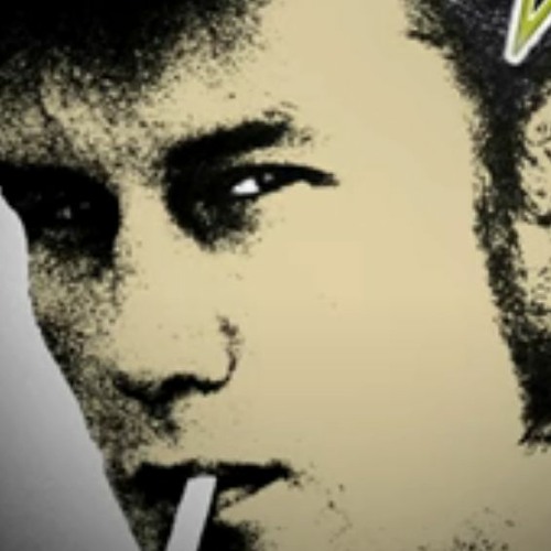 Explicite Com Smoking