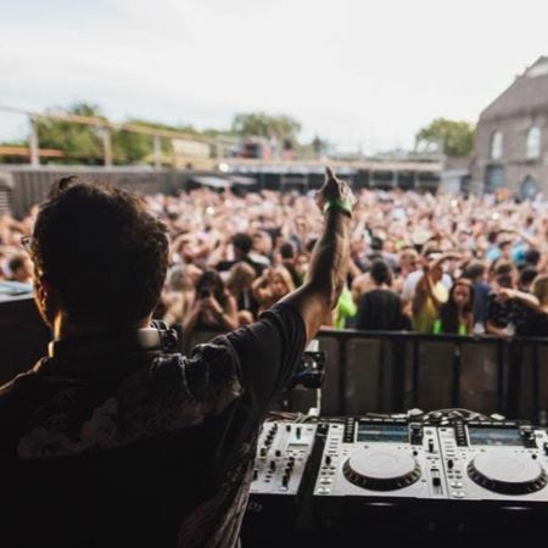 Stream Chase and Status - Program (Blind Carbon Bootleg) x Tuupe - No ...
