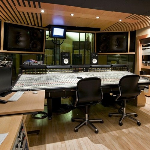 Stream RICH TRACCER ft JOEY RAPS_FINNA BLOW%.mp3 by Rich Traccer ...