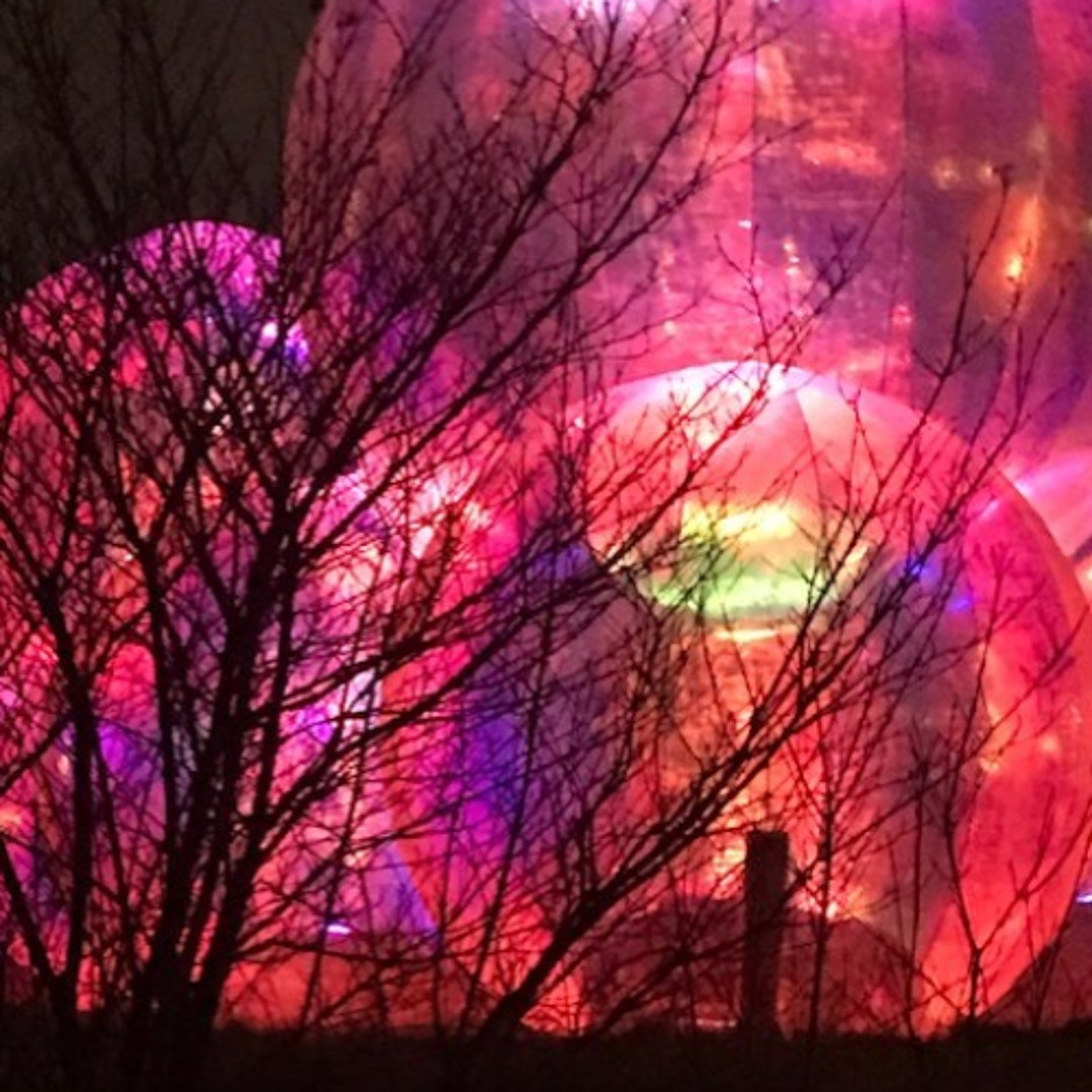 Stream mash up BEE fever (cured) - Bee Gee's x Peggy Lee by ...