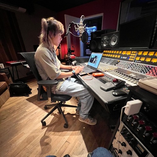 Stream happy (kimj) by ii | Listen online for free on SoundCloud