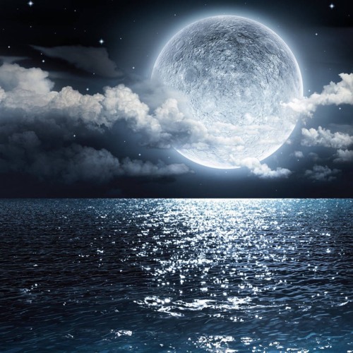 Stream ALENO - THE MOON IN WHITE by ALENO | Listen online for free on ...