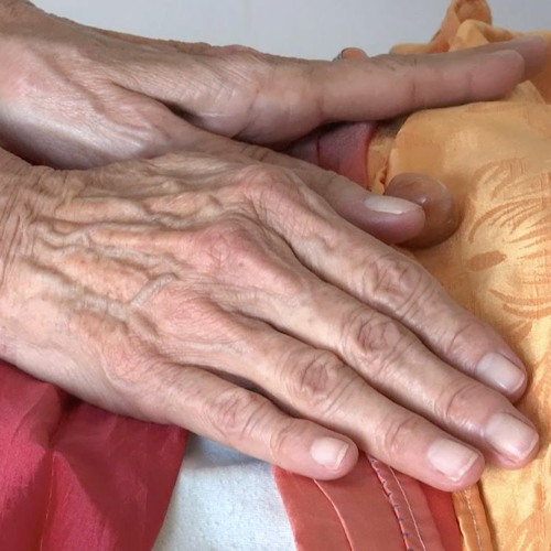 Stream Lynda Hayes: Reiki and Hands On Healing by paloma giustizieri ...
