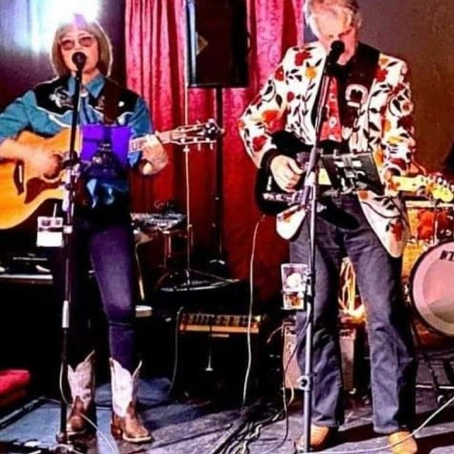 Stream I'm Painting the Town by Bootleg Hooch | Listen online for free ...