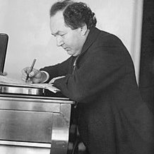 Listen to Godowsky: Study No.14 'Toccata' after Chopin Etude Op.10 -7 ...