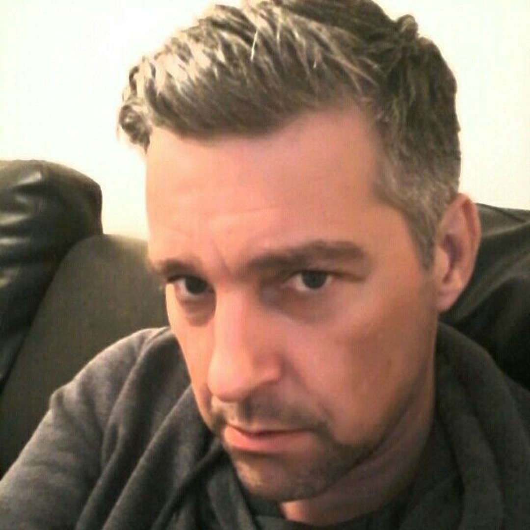 Stream It's Good To Be Free (Oasis Cover) by Lee Ambler Music | Listen ...