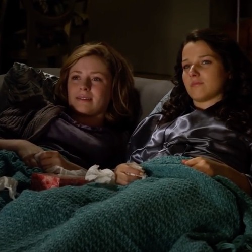 Degrassi Fiona And Holly J Kiss