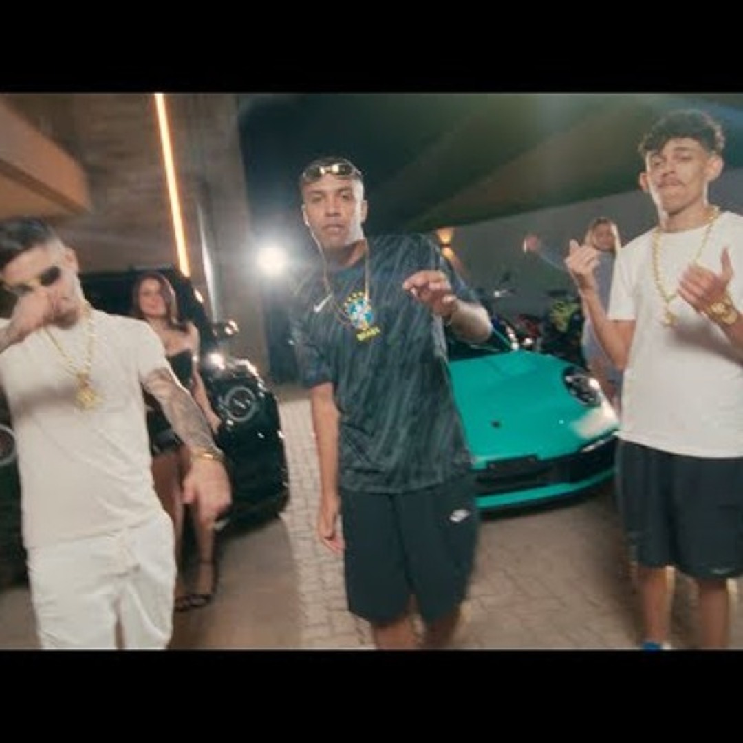 Listen to MC Cebezinho, MC Tuto, MC Kako - A Danada Me Ligando - PEGA ...