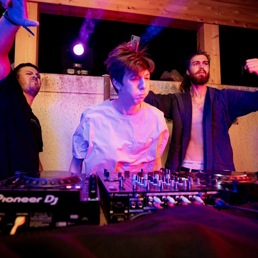 Stream YOUPHORIA X PERSPECTIVE DJ COMPETITION - C-MON by C-MON | Listen ...
