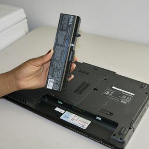 Stream Top 4 Telltale Signs to Replace Your Laptop Battery by ZoomFones ...