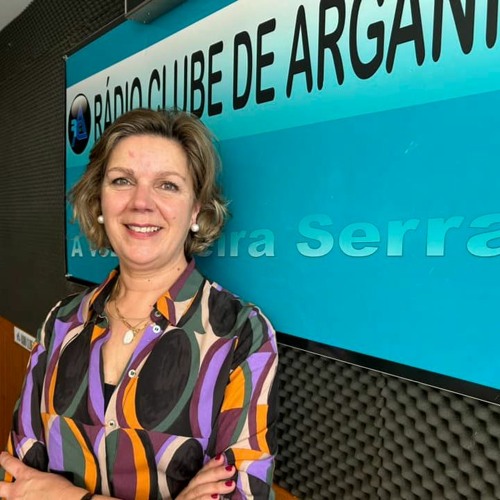 Stream Paula Dinis e Cristina Figueiredo - comemoração 50 Anos 25 Abril ...