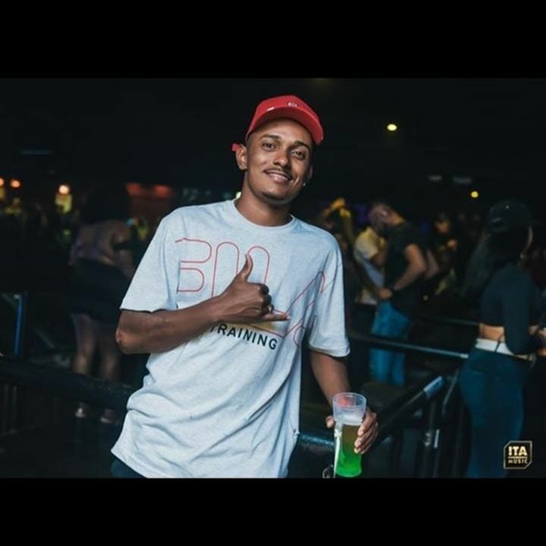 Stream SEQUENCIA DE BEAT PL DO DJ FL ((DJ MT DO PALACIO)) NA RLK by DJ ...