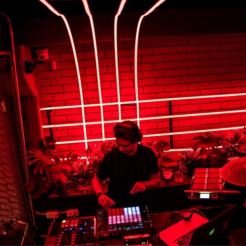 Stream SIMON BAYONA - DEEP HOUSE SET #1 by Simo Bayona | Listen online ...