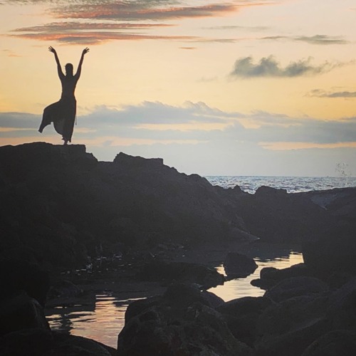 Stream Sri Sukta Activation Nidra by Stephanie Chee Barea | Listen ...