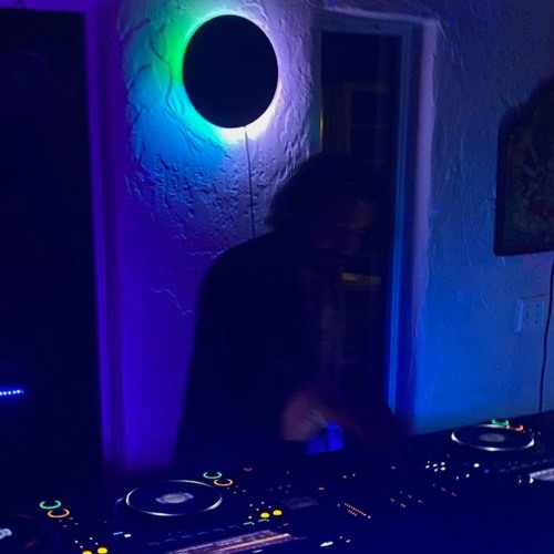 Stream Billy Lucky - DJ Retreat 2023 by cvdub | Listen online for free ...