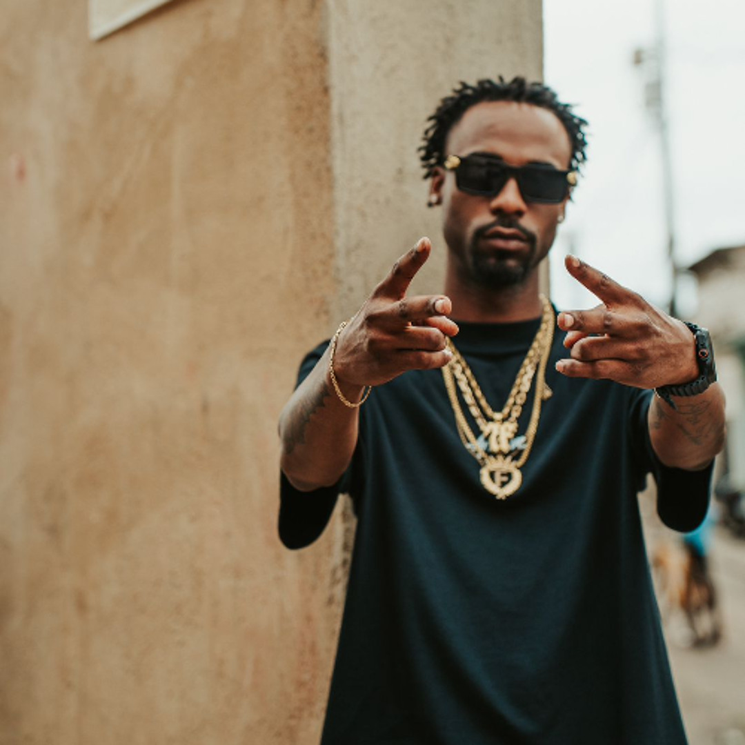 Stream MC Flavinho Perfil Oficial | Listen to 2025 - CAPELAS - MC ...