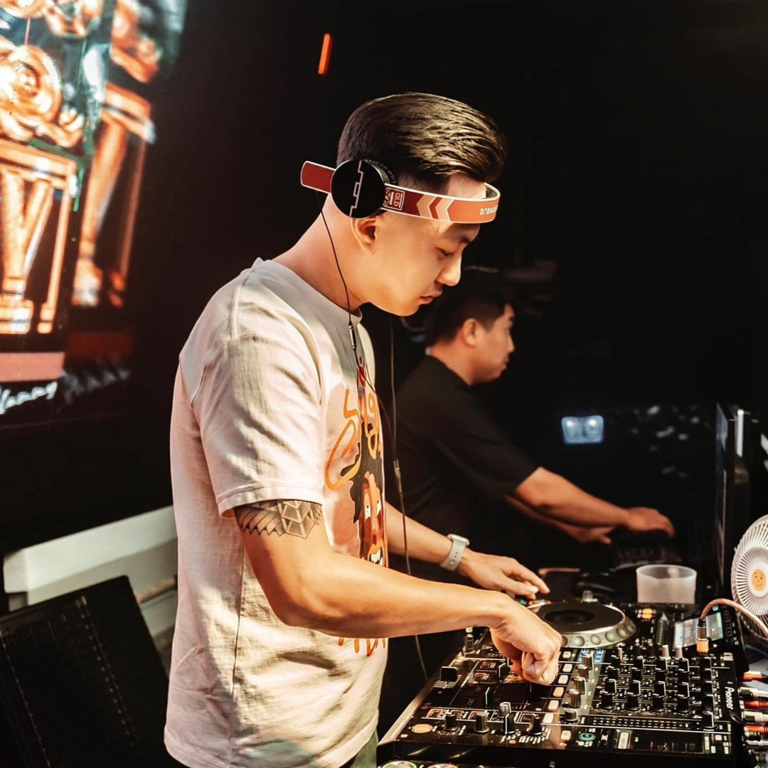 Stream Nonstop Việt Mix 2024 - Nghe đi rồi hưởng, Cắt đôi nỗi sầu- Lệ ...
