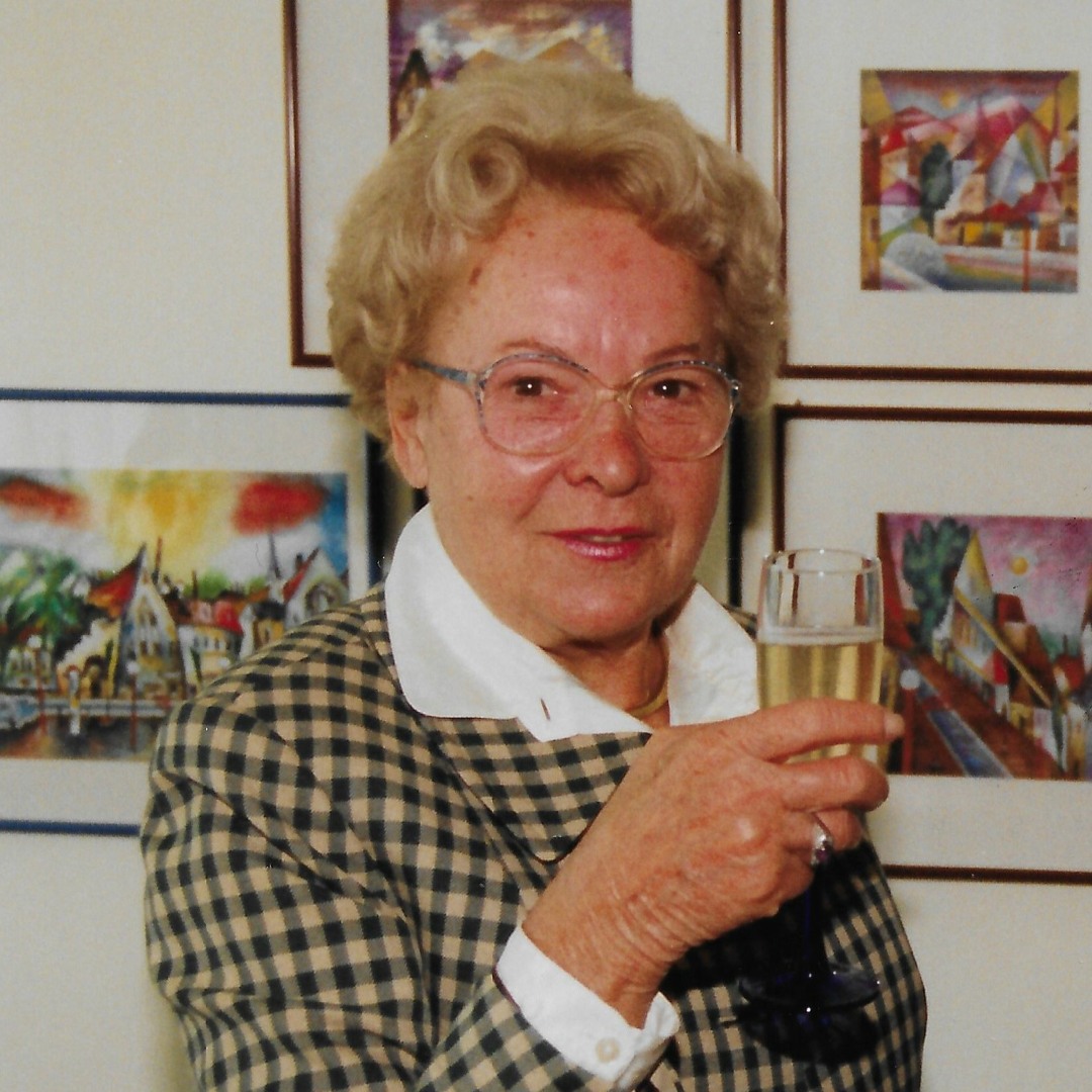 Stream Interview mit Maria Kouba by Narraboth7341 | Listen online for ...