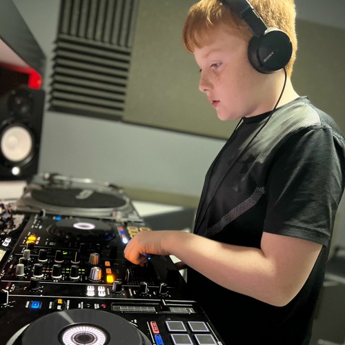 Stream Michael's Mini Mix by DJ michael music | Listen online for free ...