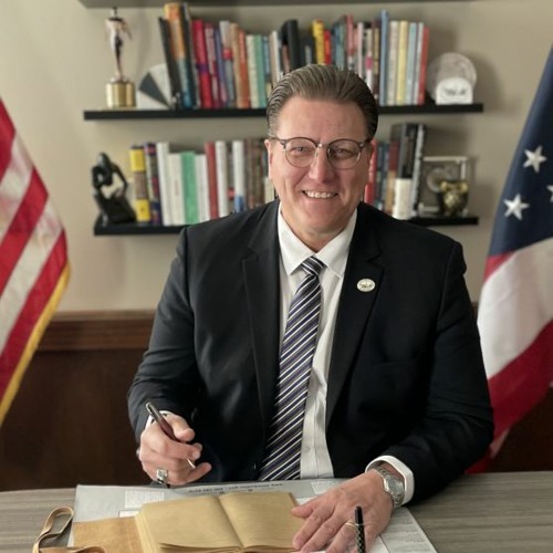 Stream WNZR | Listen to August 2024 Spotlight on Mount Vernon with ...