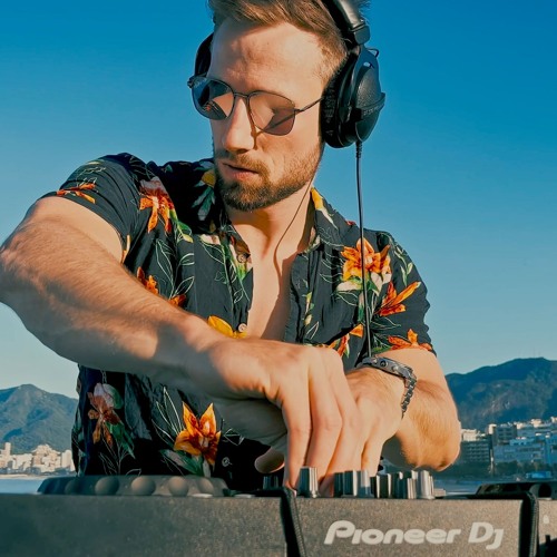 Stream Melodic Afrohouse Mix in Rio, Brazil (Vintage Culture, Maz (BR ...