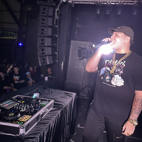 Stream MEGA VEIGH DELUXE NO PIQUE DE VITÓRIA (( DJ EDIN )) by DJ EDIN | Listen online for free ...