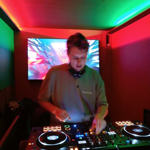Stream Live @ 4 THE LOVE OF HOUSE by DJ_Howard | Listen online for free ...
