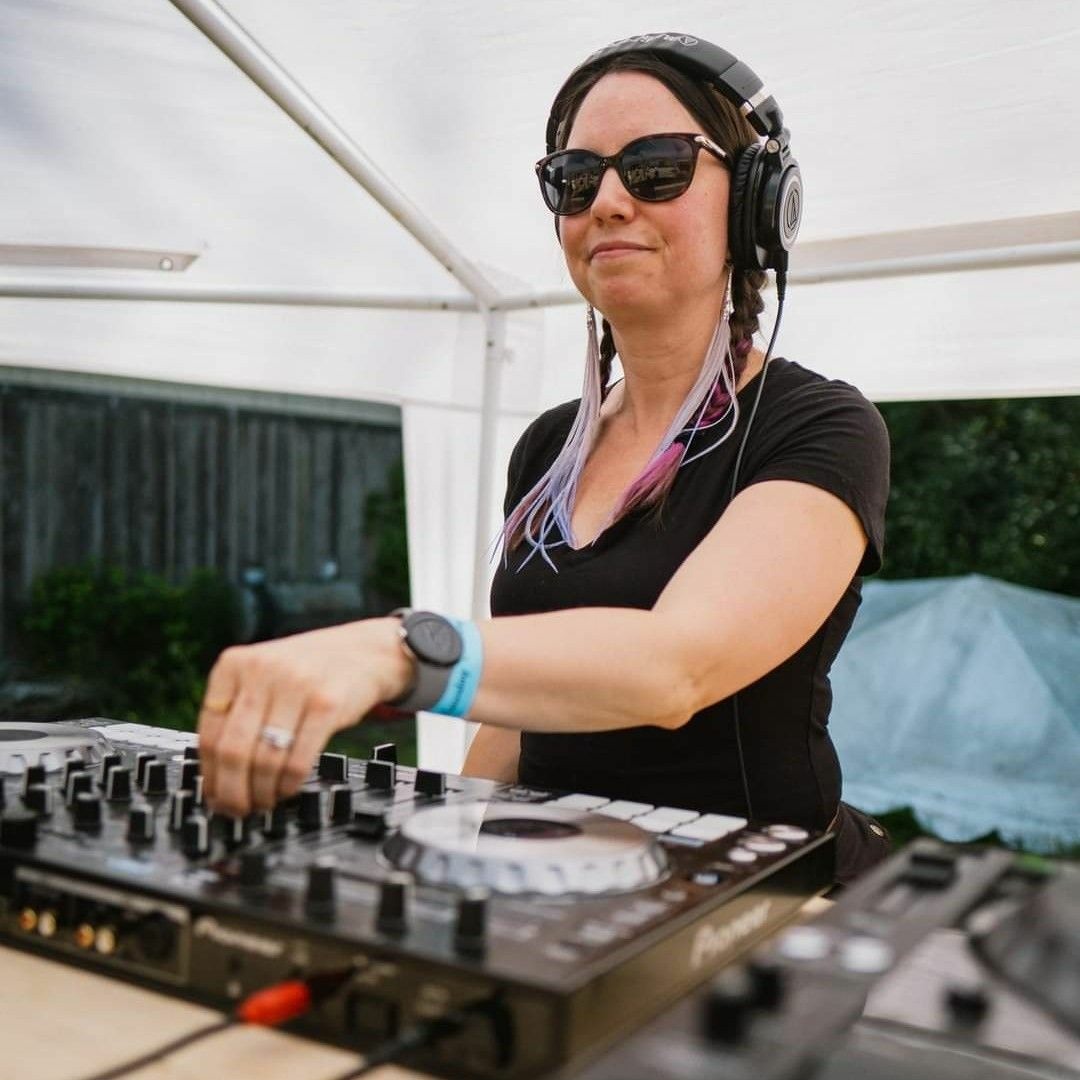 Stream Lucy Ford Live @ Footwork - Social Grooves, June 3, 2023 by Lucy ...