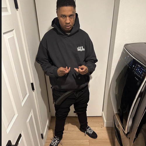 Ebk Jaaybo X Ebk Lil Play - “Im on Shit” (Unreleased) - Listen to music