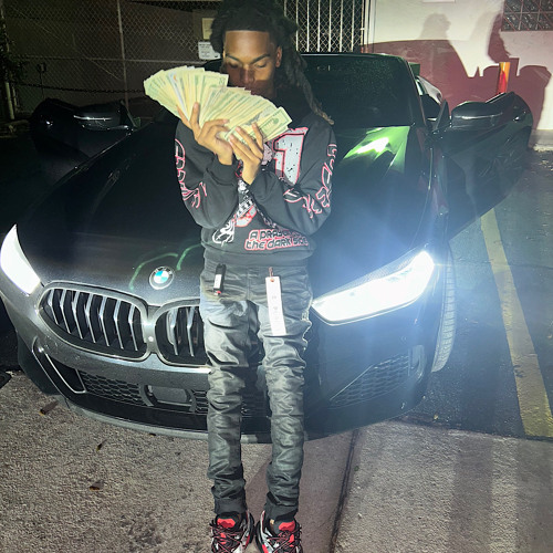 Stream Zovile - I aint trippin by Zovile | Listen online for free on ...