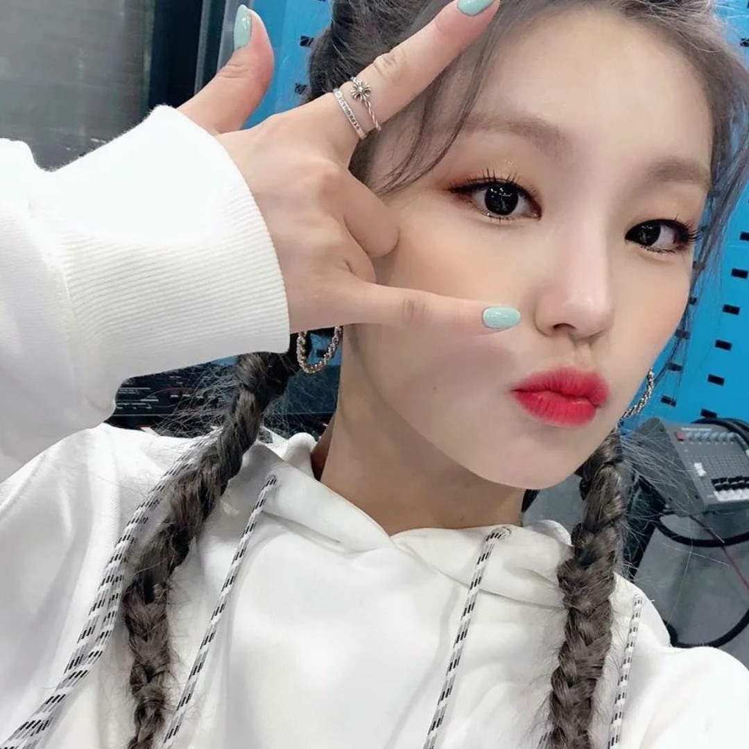 Stream iSpyWithMyLittleEye Geometry Dash Song - Voxicat by Mamasgown ...