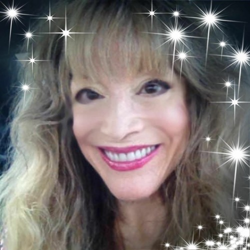 Stream Lynn Carey - "That's What Friends Are For" by Lynn Carey / Mama ...