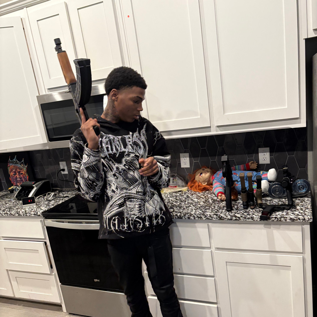 Stream Bottles n Bitches by Steppa 357 | Listen online for free on SoundCloud