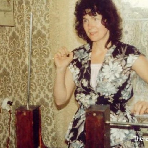 Stream "Не пробуждай воспоминания" Natasha Theremin, 1988 by Peter ...