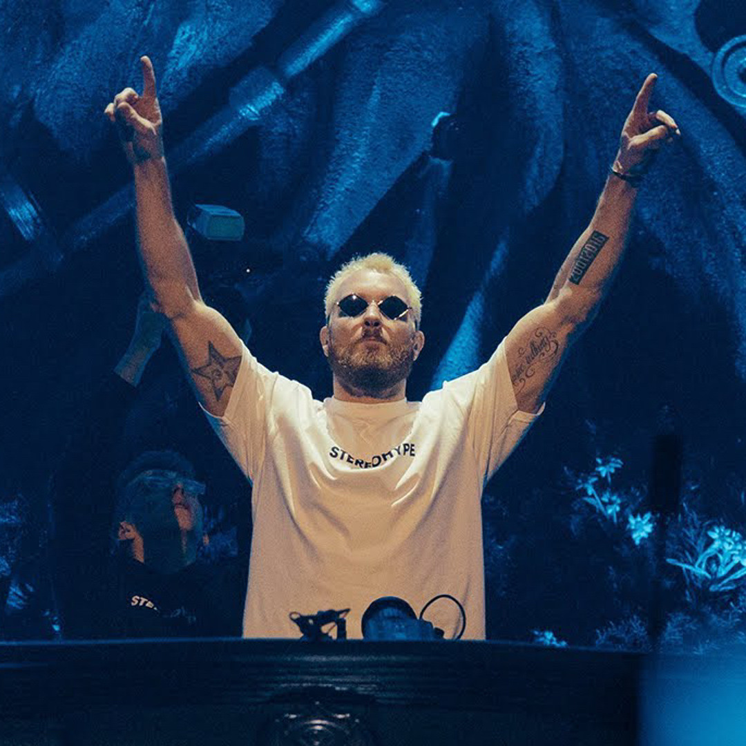 Stream James Hype | Tomorrowland Winter 2023 by Stevie T | Listen online for free on SoundCloud