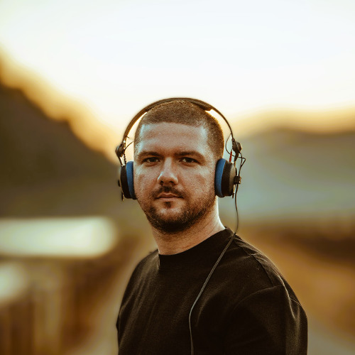 Stream Daniel V - Baby Go (AfroHouse x Dj Set x March 2025 ) by Daniel ...