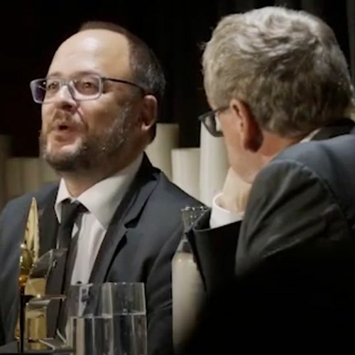 Stream 2021 Gold Walkley-winner Mark Willacy in conversation with Chris ...