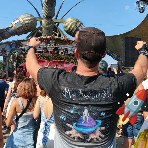 Stream MyAstral - Orbital Rave by MyAstralMusic | Listen online for ...