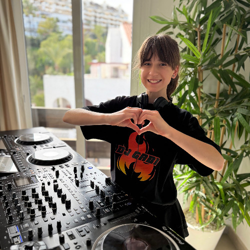 Stream DJ GABI - 1 HOUR TECH HOUSE MIX FEBRUARY 2025 by DJ GABI ...