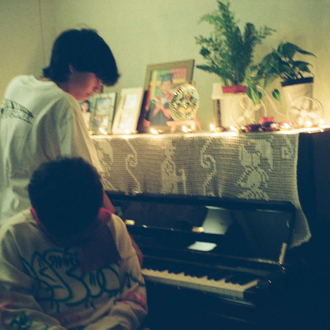 Stream velvet ring — big thief by ashe | Listen online for free on ...