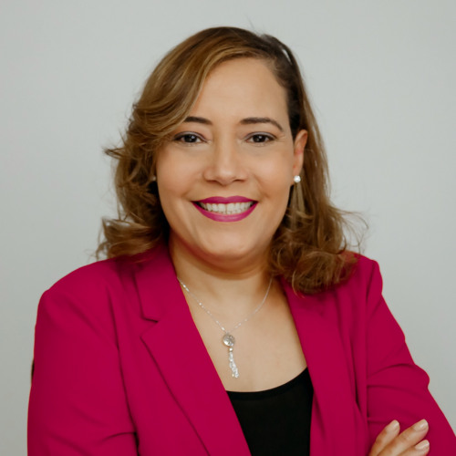 Stream episode Hablemos de libertad financiera by Rosa Antonia Polanco ...