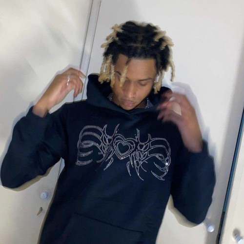 Stream 𖤐𝕲𝖆𝖙𝖎𝖓𝖍𝖔_𝕯𝖆𝖗𝖐𖤐 | Listen to Rudies Flacko playlist online for ...