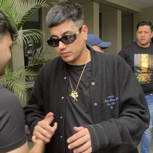 Stream DUKI - En Odio (Audio Mejorado) by Gxnzaa_ | Listen online for ...