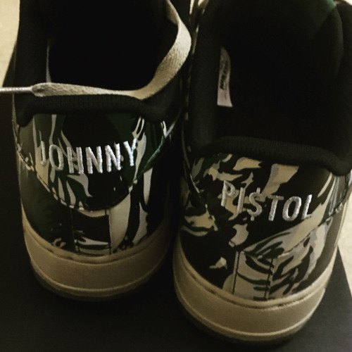 Stream episode LONDON - INFAMOUS REMIX TAPE EDITION by DJ JOHNNY PISTOL ...