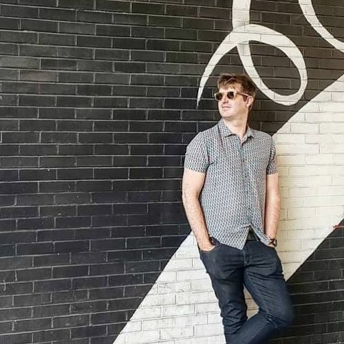 Stream Runaround Fox (Acoustic Guitar, Twangy, Mallets, Pizz Strings ...