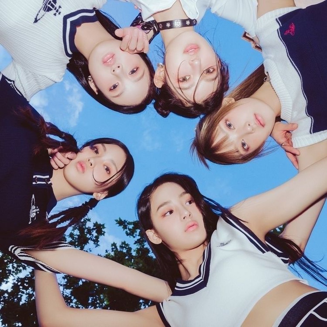 Stream NewJeans (뉴진스) - OMG (Mango Remix) by Mango | Listen online for ...