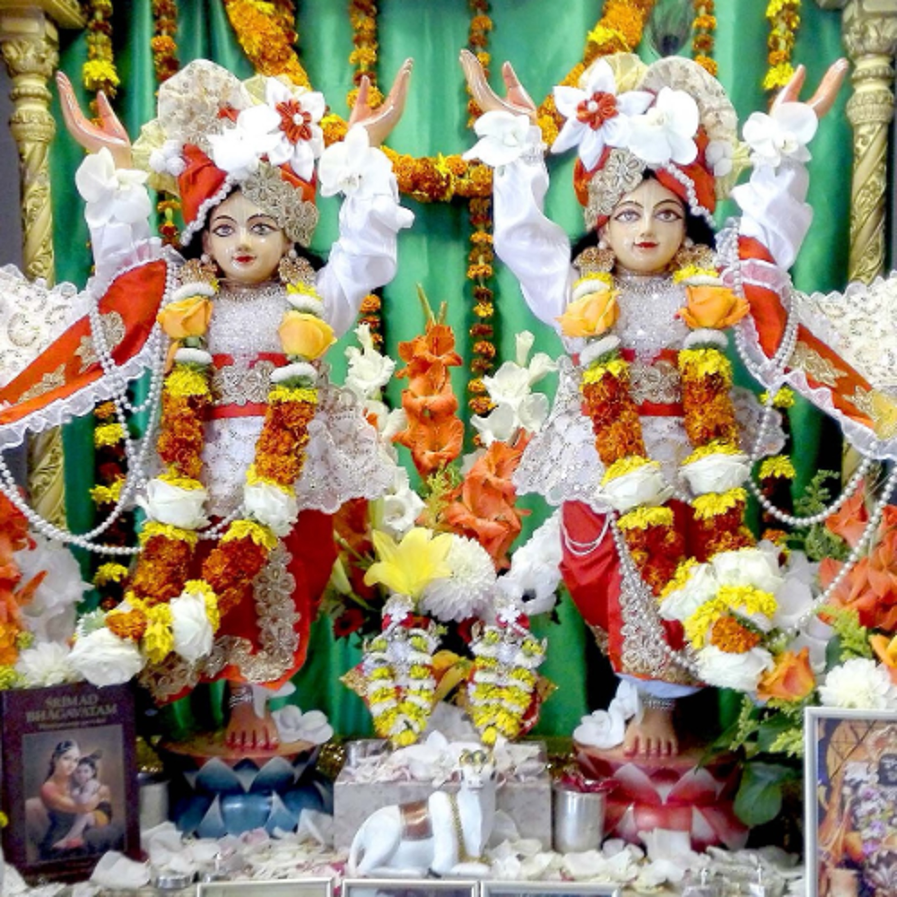 30th Anniversary of the Installation of Sri Sri Gaura Nitai ISKCON ...