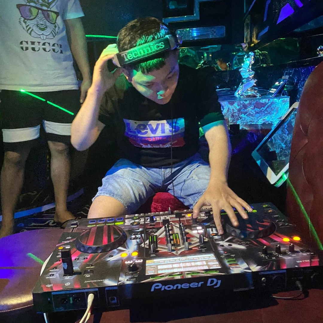 Stream XIKE KHÔNG CHE 21 - ĐÔNG TRÙNG HẠ THẢO - CU SANG X TIẾN CHIVAS ...