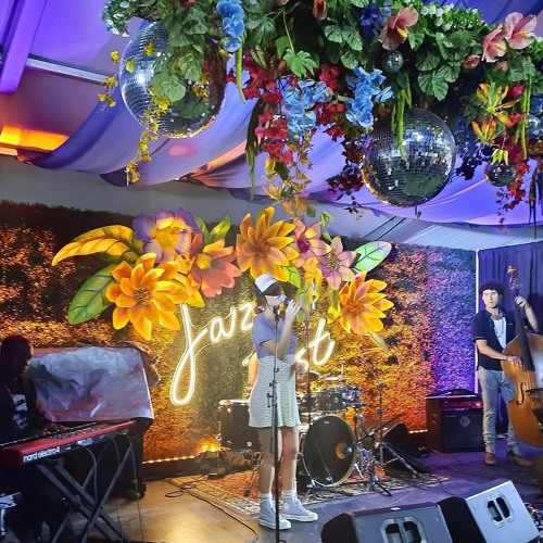 Stream Gabrielle Cavassa 5/6/23 New Orleans Jazz & Heritage Festival by ...