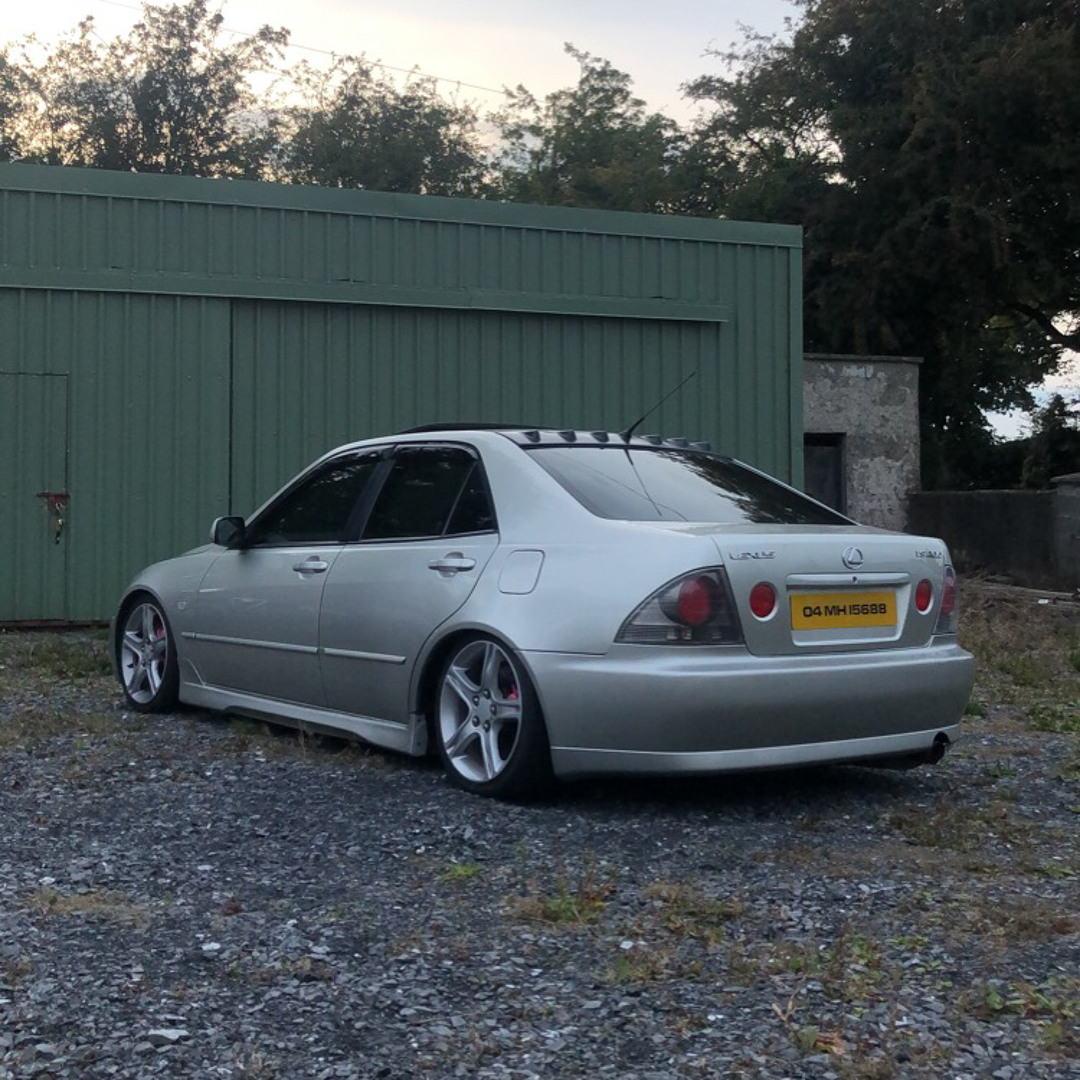 Stream The man mad for the irish car sceane | Listen to The Irish car ...